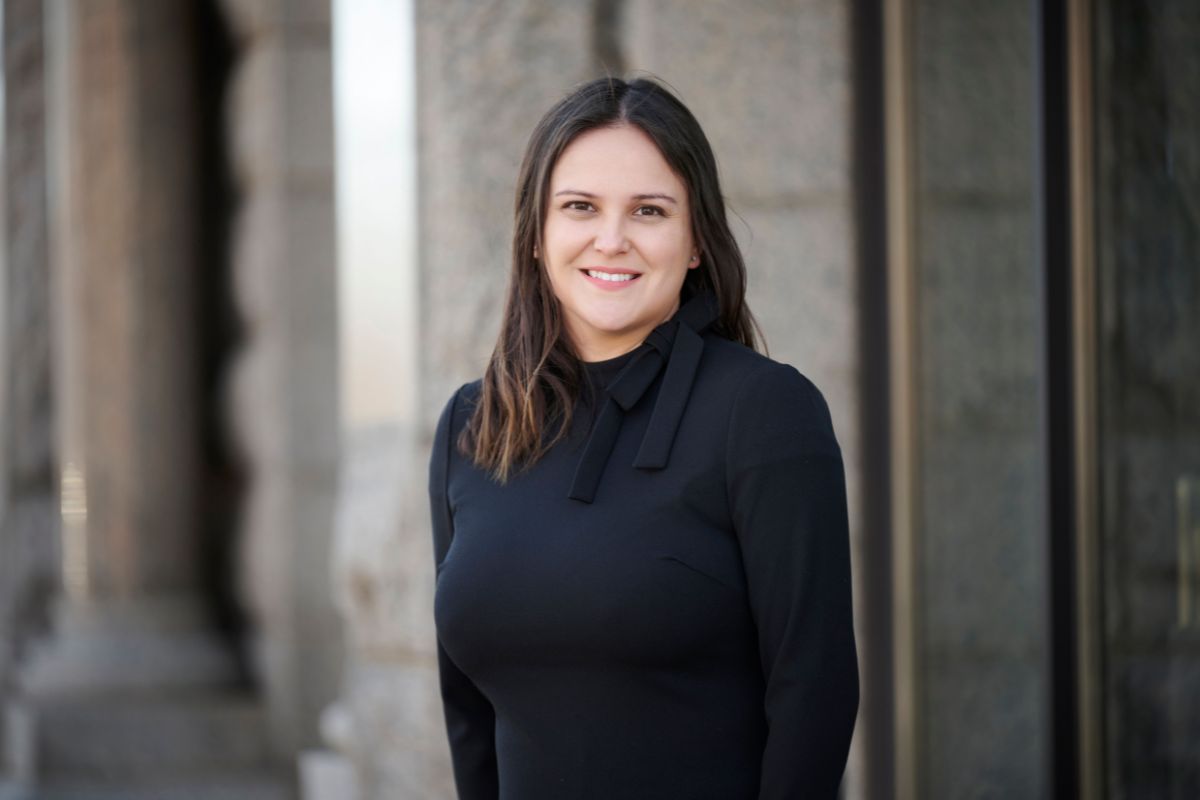 Breaking the Ice: Legal aid lawyer puts mission over pay — MinnLawyer ...